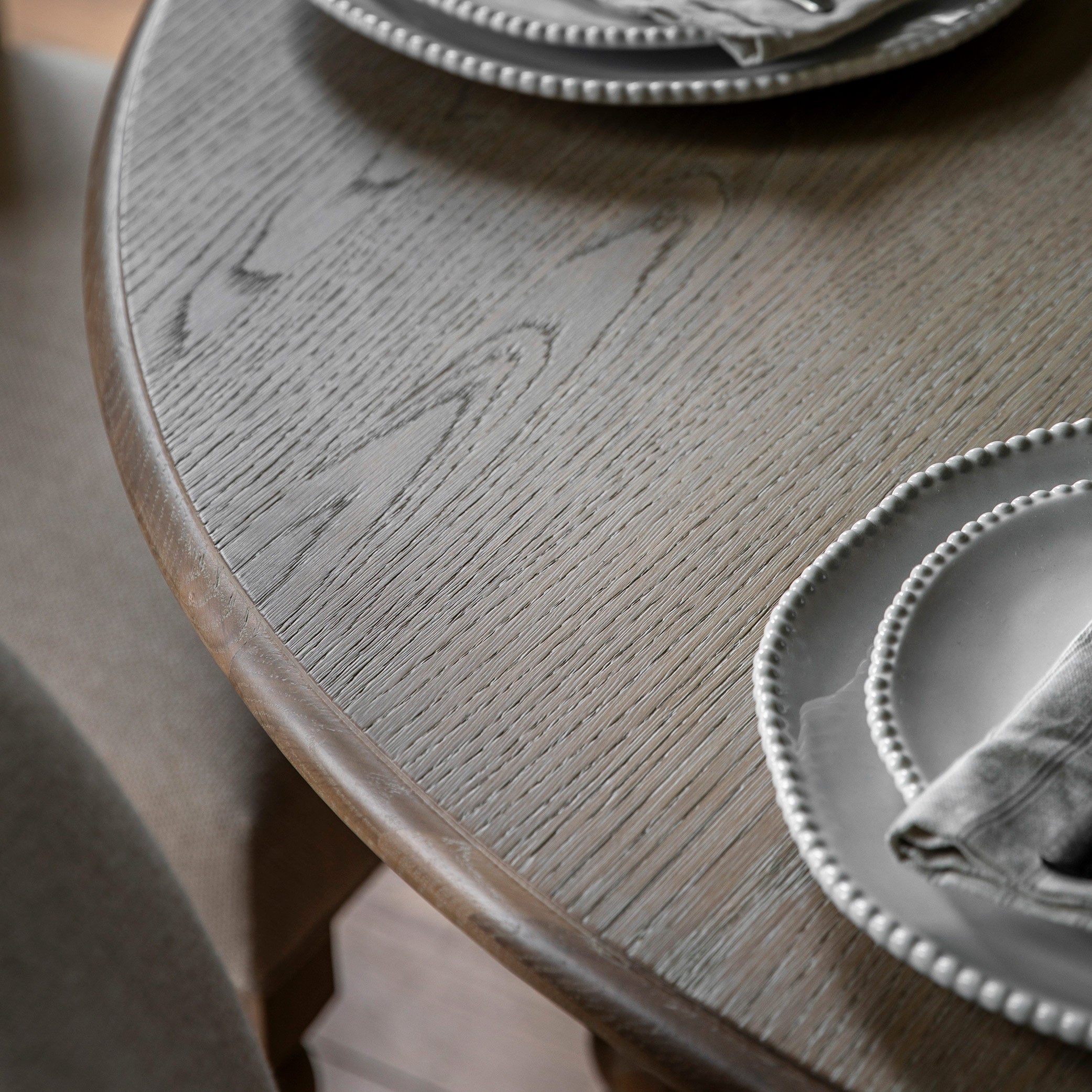 Newbury Round Extending Dining Table – Arighi Bianchi